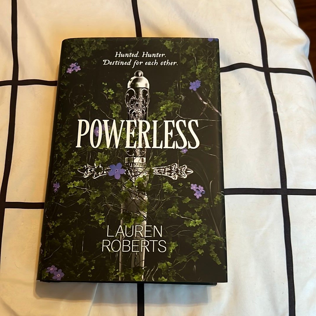 Powerless by Lauren Roberts, Hardcover | Pangobooks
