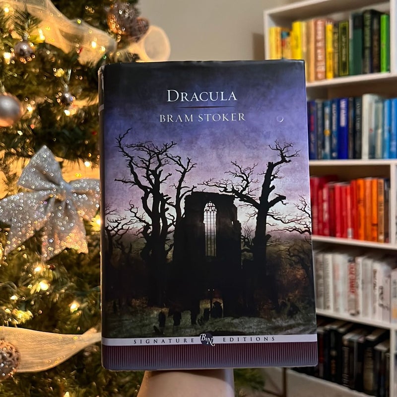 Dracula by Bram Stoker, Hardcover | Pangobooks