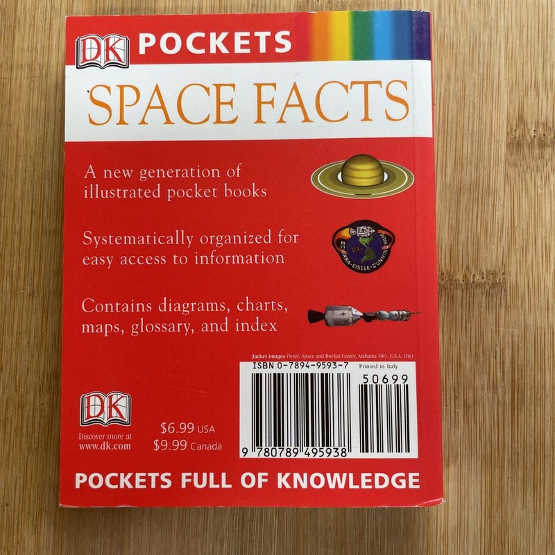 Space Facts by Carole Stott, Paperback | Pangobooks