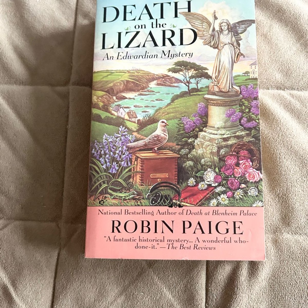 Death on the Lizard by Robin Paige