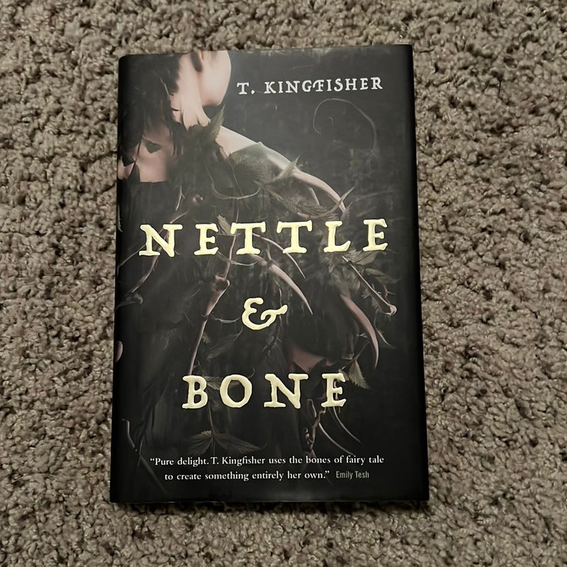 Nettle and Bone by T. Kingfisher, Hardcover | Pangobooks