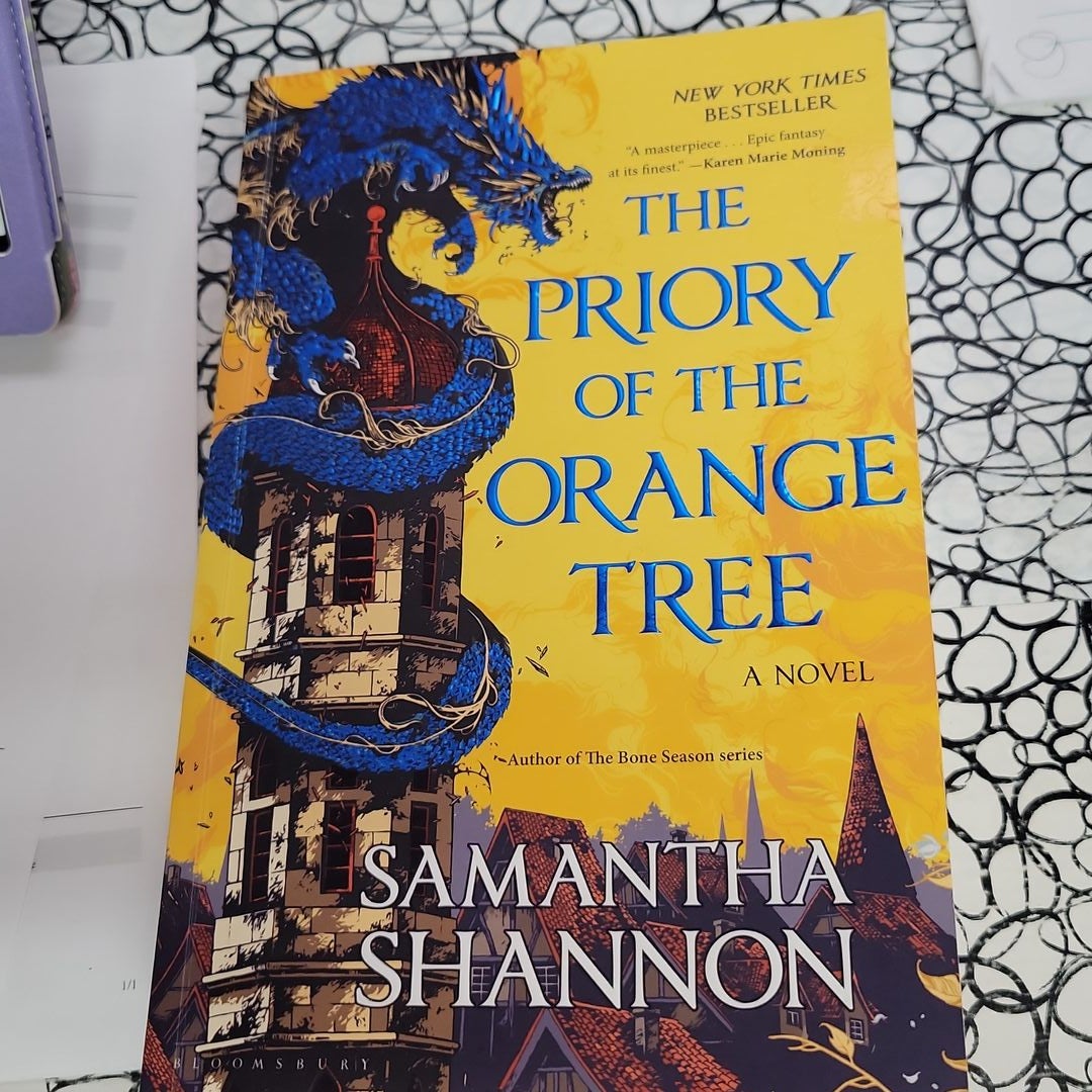 The Priory of the Orange Tree by Samantha Shannon, Paperback | Pangobooks