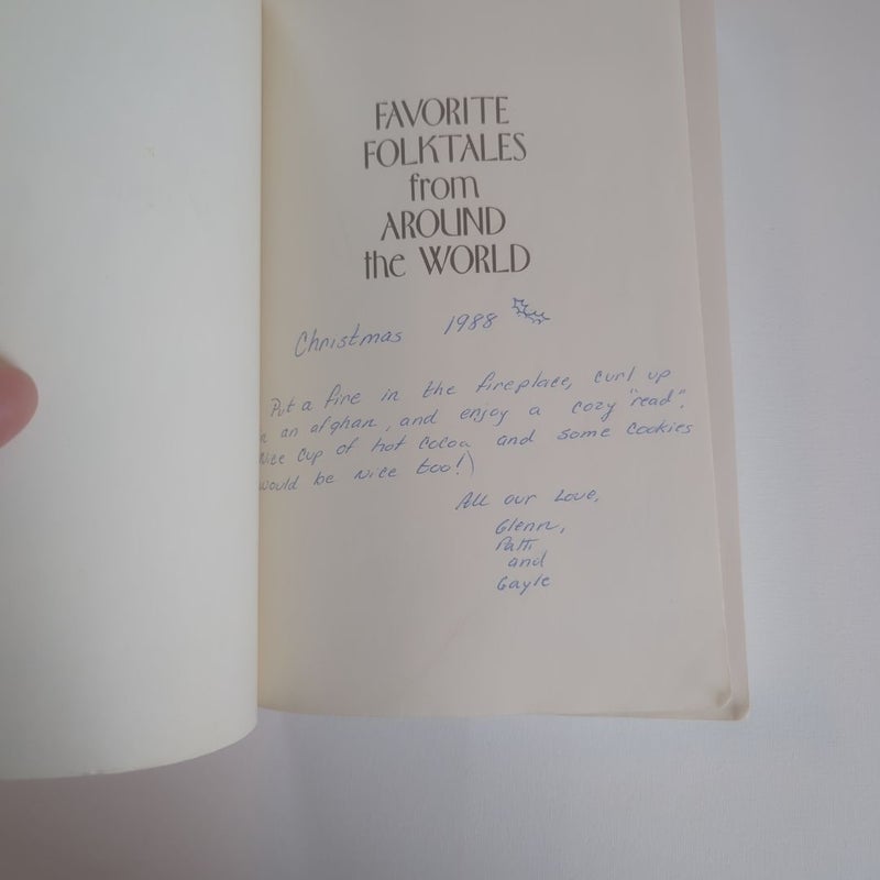 Favorite Folktales from Around the World by Jane Yolen