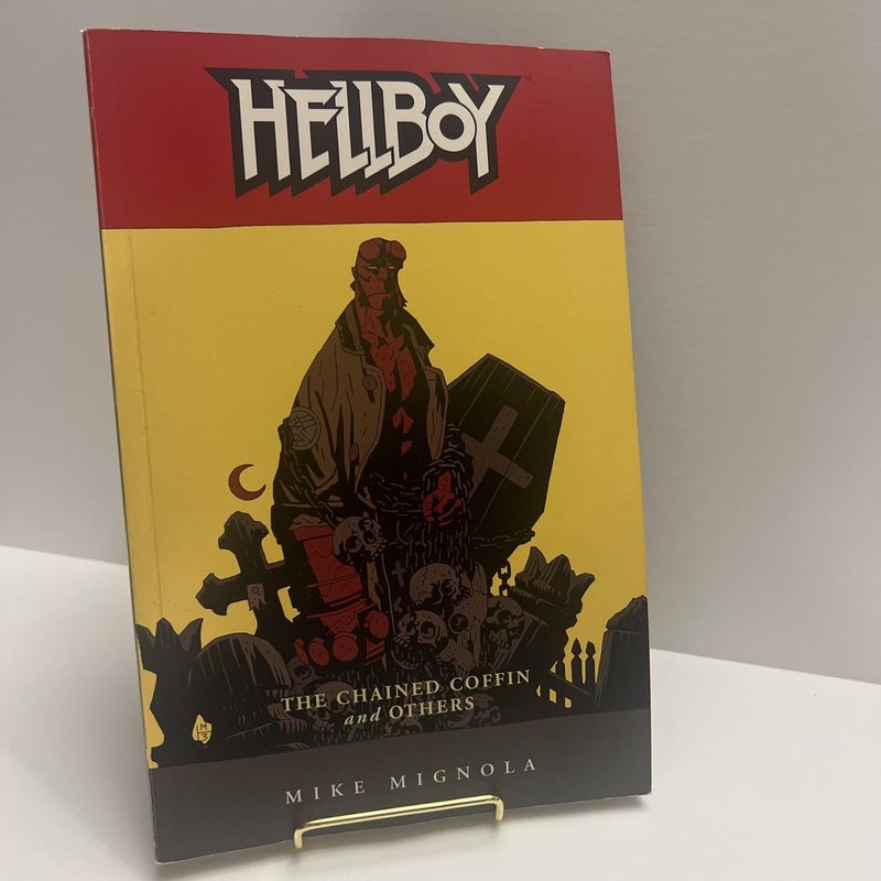 Hellboy Volume 3: the Chained Coffin and Others (2nd Edition) by Mike ...