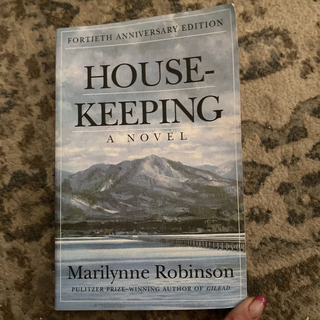 Housekeeping by Marilynne Robinson