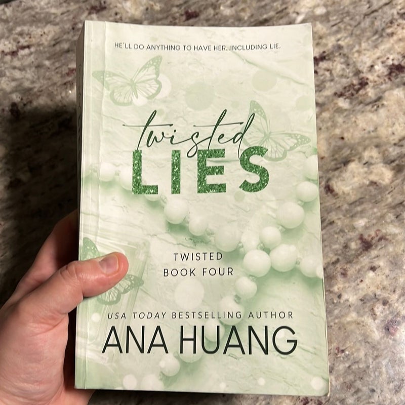 Twisted Lies by Ana Huang, Paperback | Pangobooks