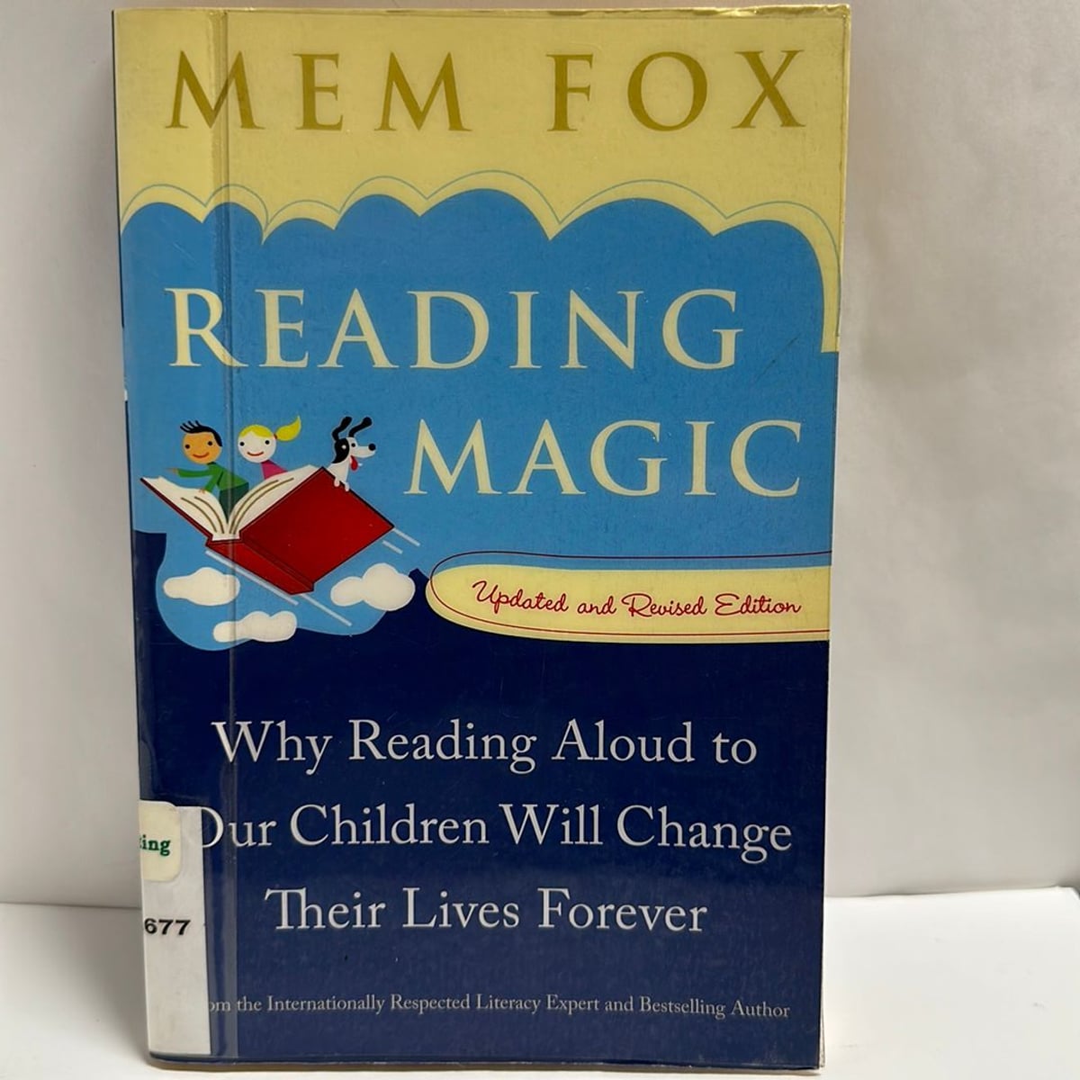 Reading Magic by Mem Fox, Paperback | Pangobooks