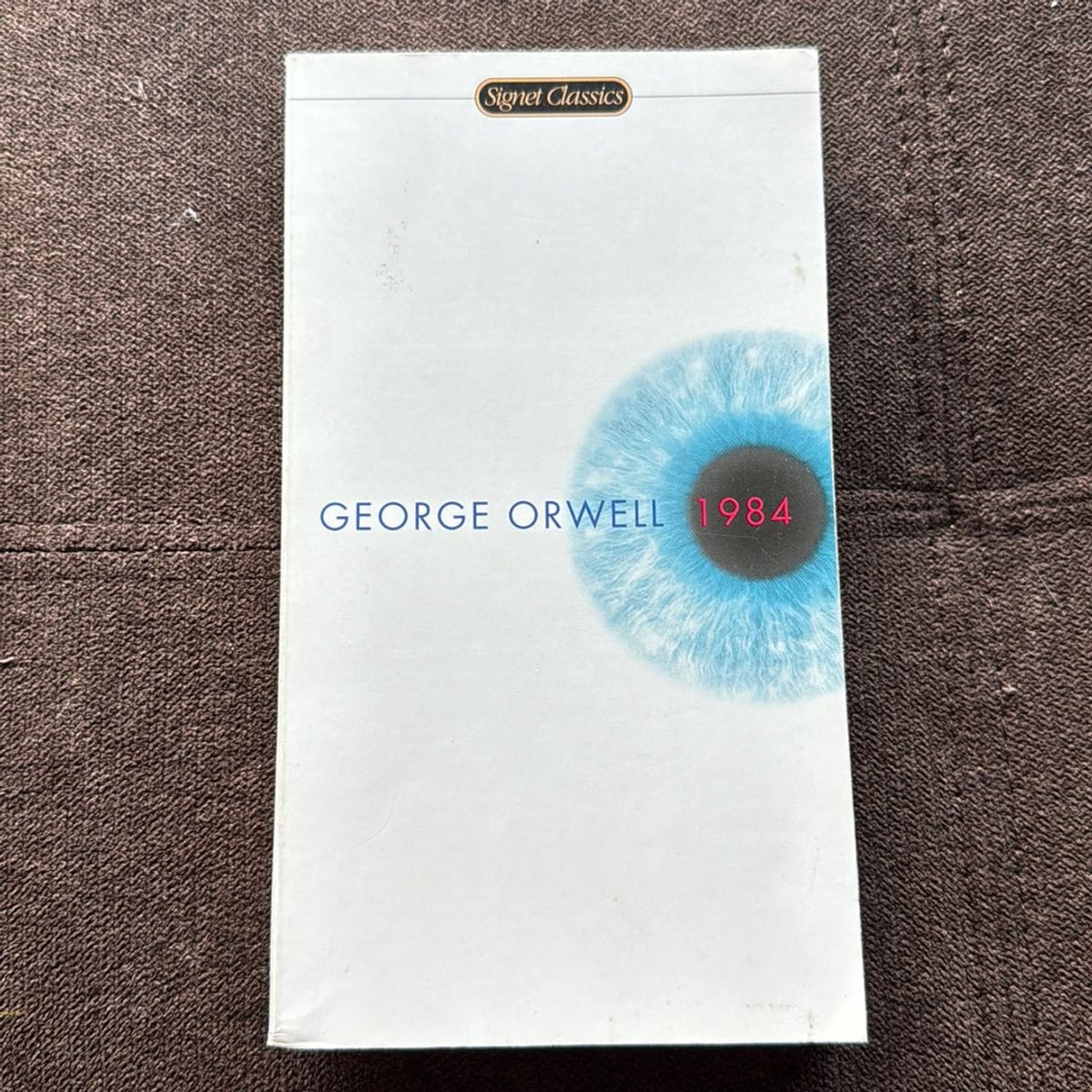 1984 by George Orwell, Paperback | Pangobooks