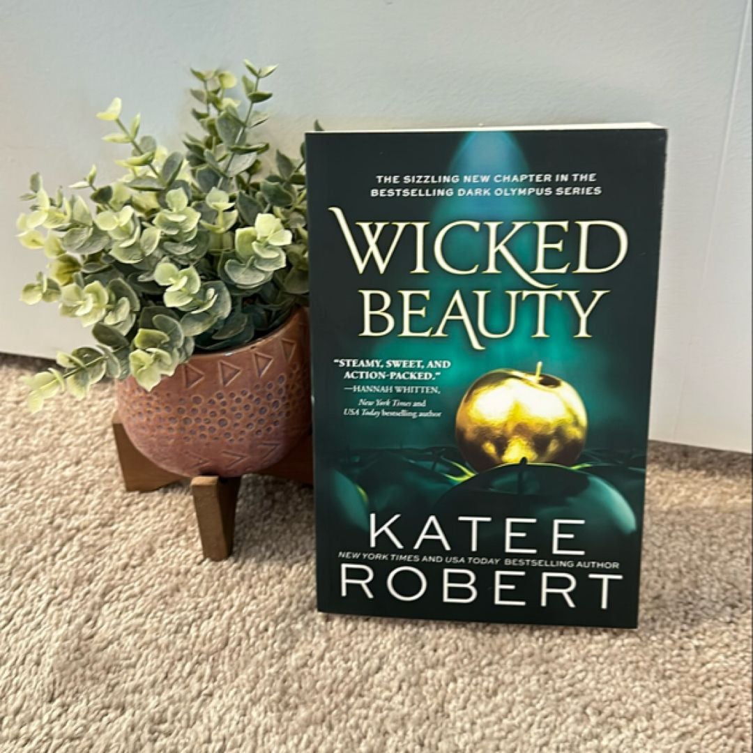 Wicked Beauty by Katee Robert, Paperback | Pangobooks