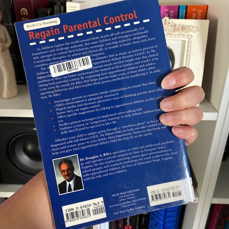 The Defiant Child by Douglas A. Riley, Paperback | Pangobooks