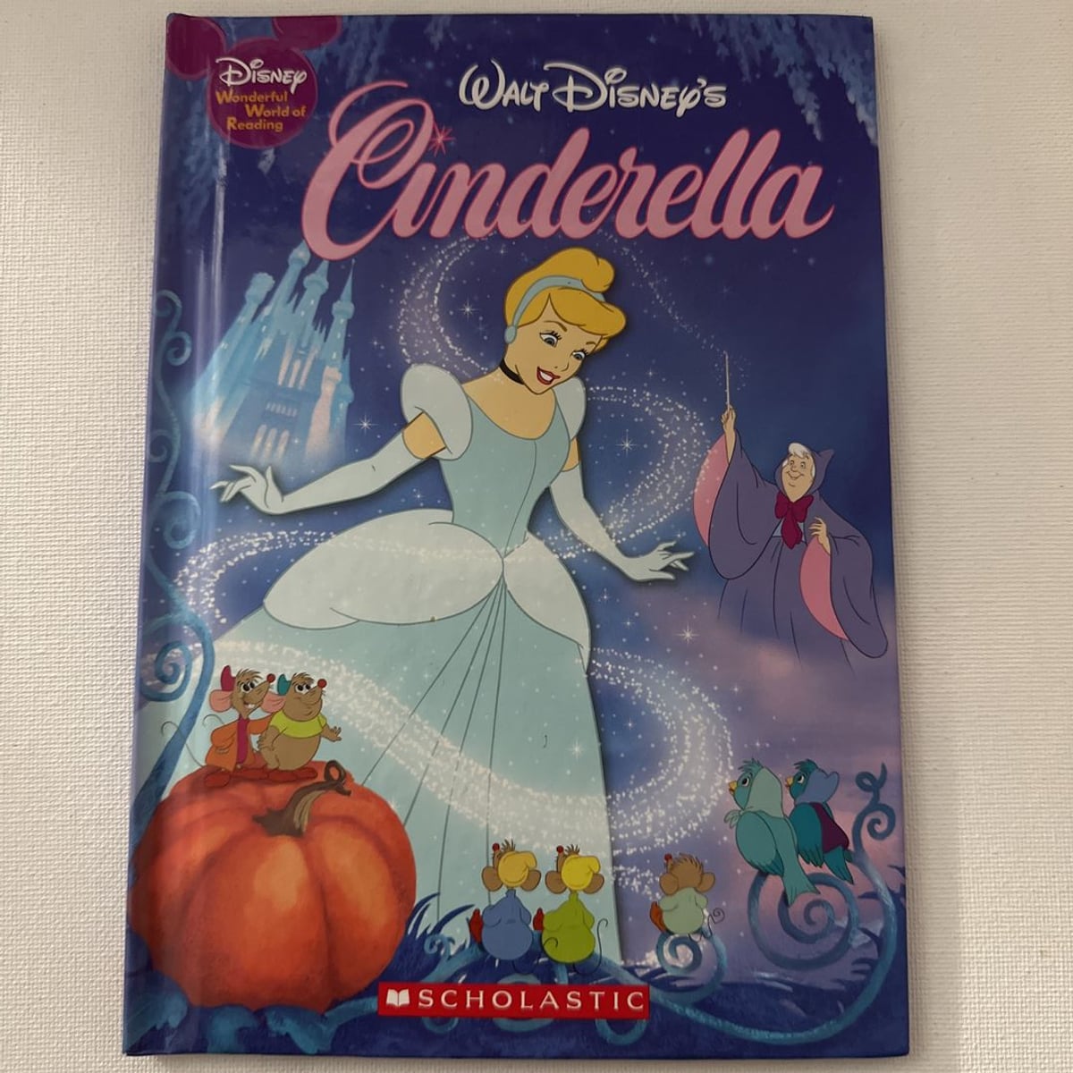 Cinderella by Walt Disney Company Staff, Hardcover | Pangobooks