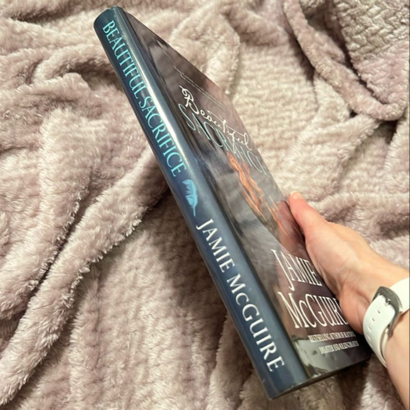Beautiful Sacrifice - Signed by Jamie McGuire, Hardcover | Pangobooks