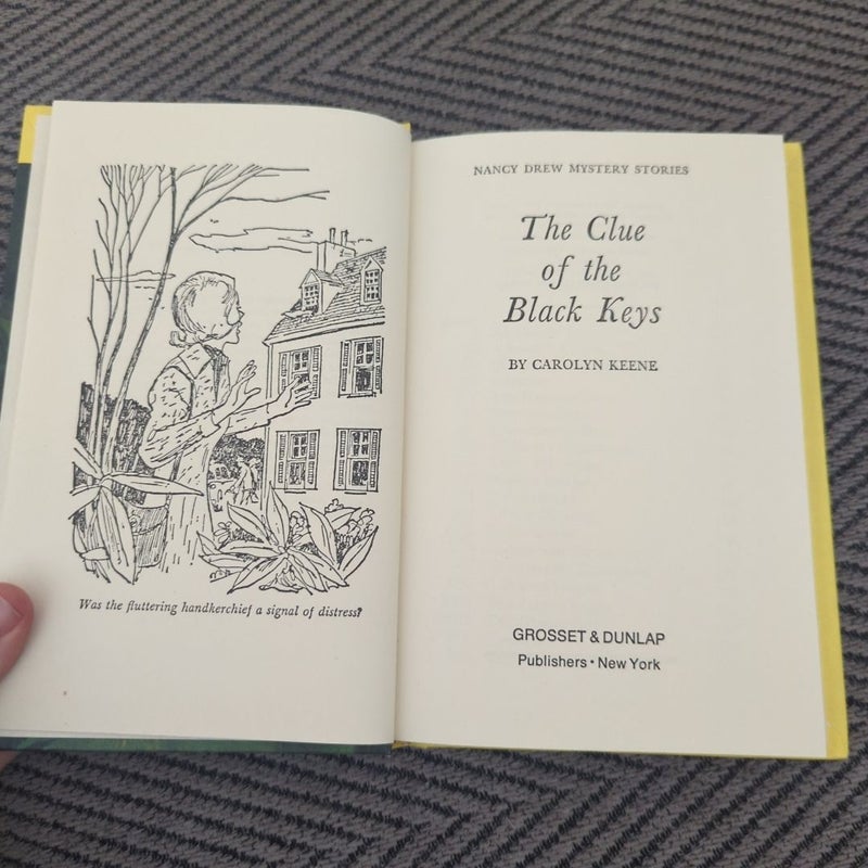 Nancy Drew 28: the Clue of the Black Keys by Carolyn Keene