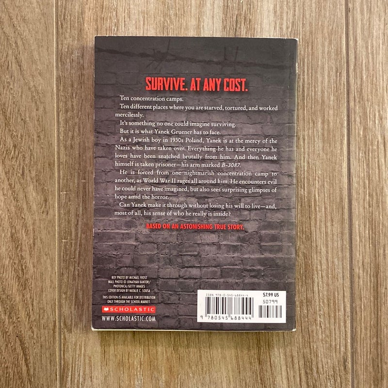 Prisoner B-3087 by Alan Gratz, Paperback | Pangobooks