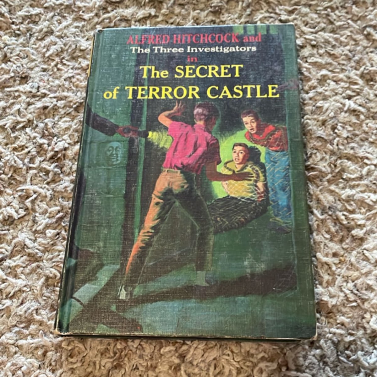 Secret of Terror Castle (Alfred Hitchcock Books) by Robert Arthur