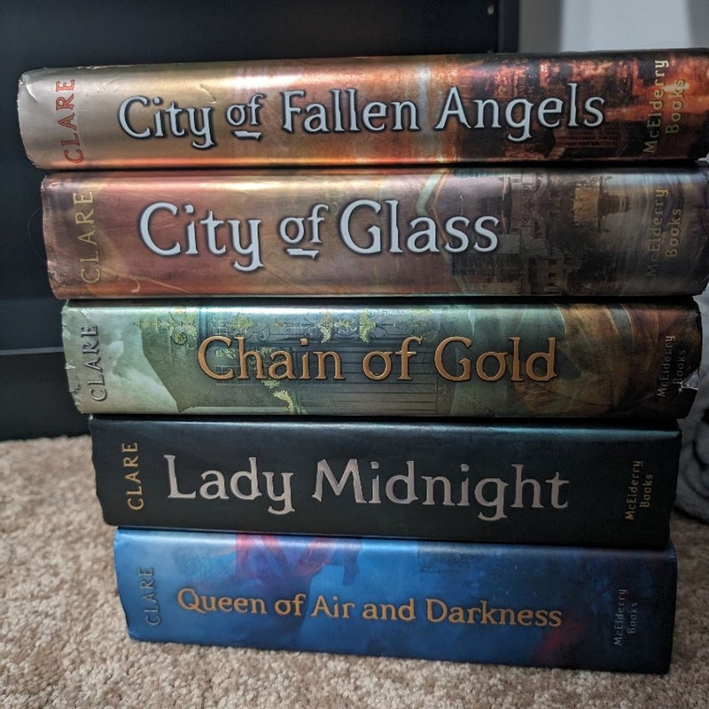 Cassandra Clare Shadowhunters lot by Cassandra Clare , Hardcover ...