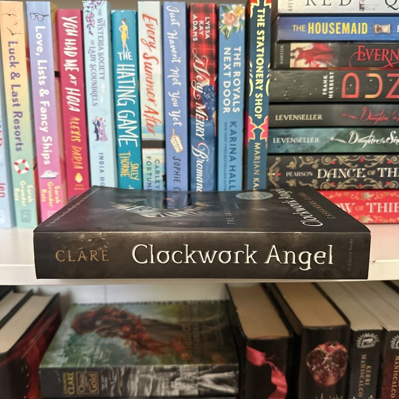 Clockwork Angel by Cassandra Clare, Paperback | Pangobooks