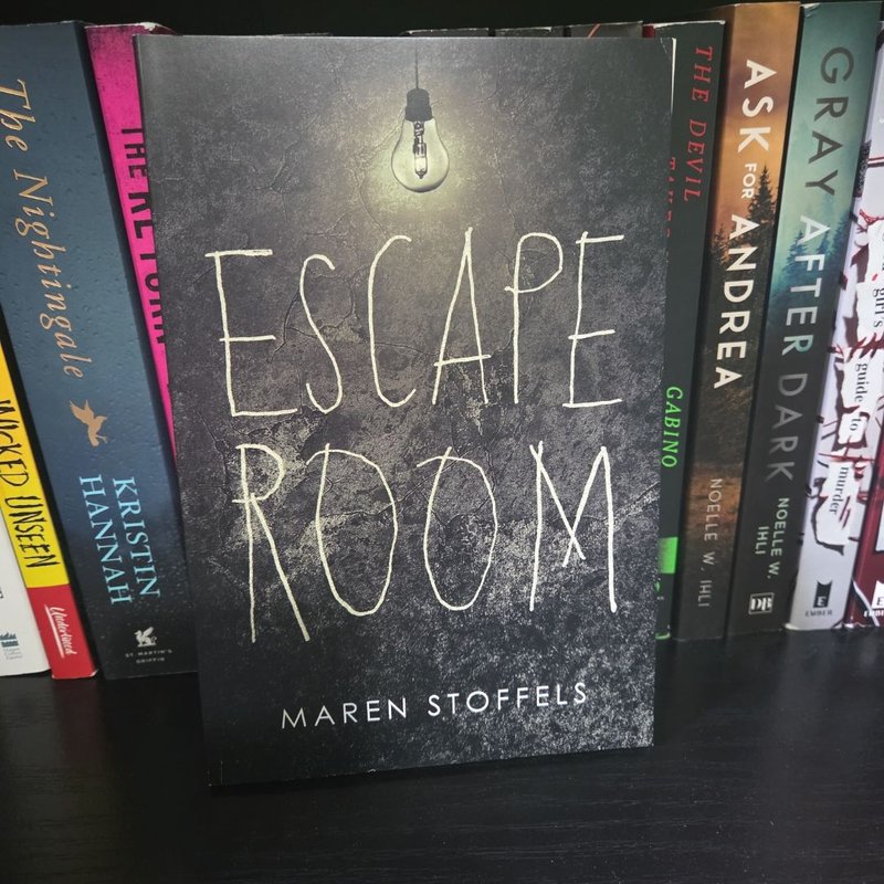 Escape Room by Maren Stoffels, Paperback | Pangobooks