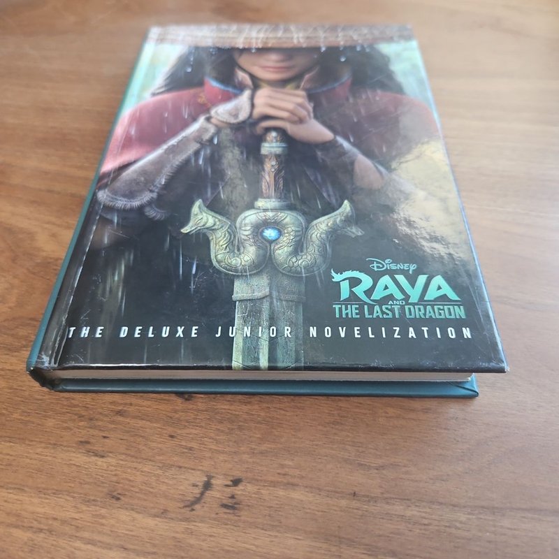 Raya and the Last Dragon: the Deluxe Junior Novelization (Disney Raya ...