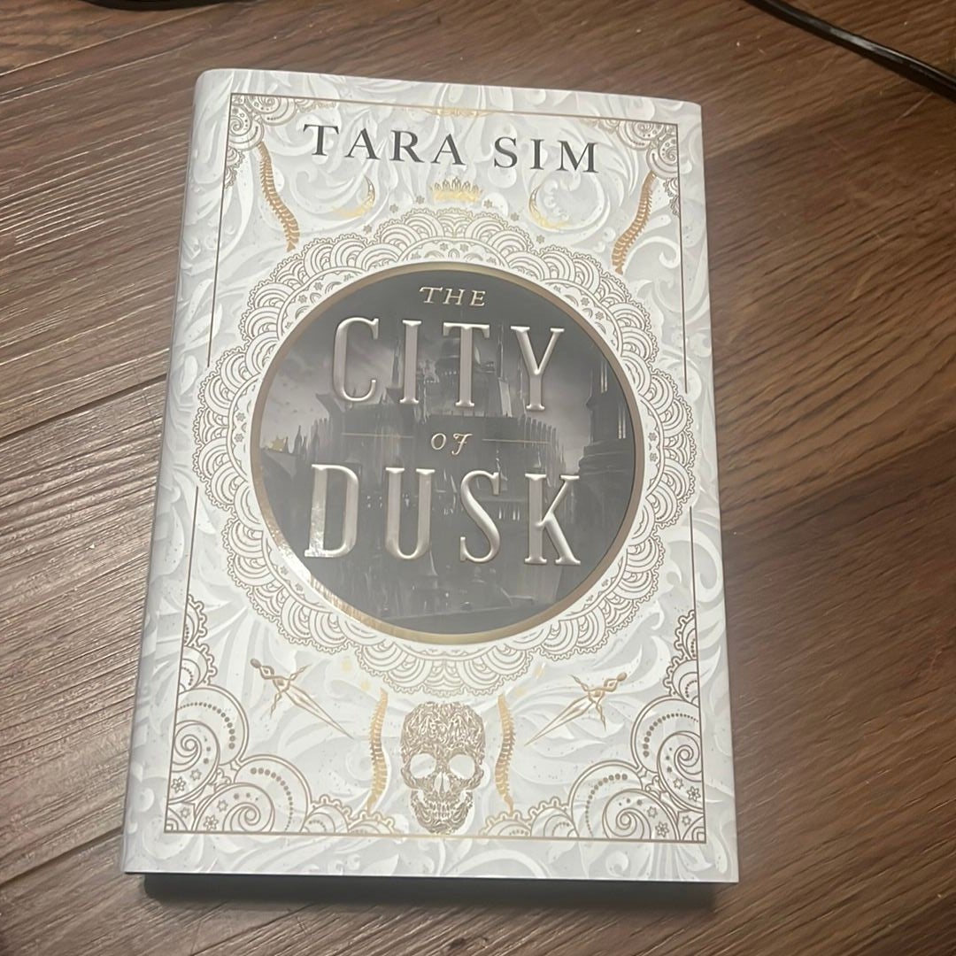 City of dusk by Tara sim , Hardcover | Pangobooks