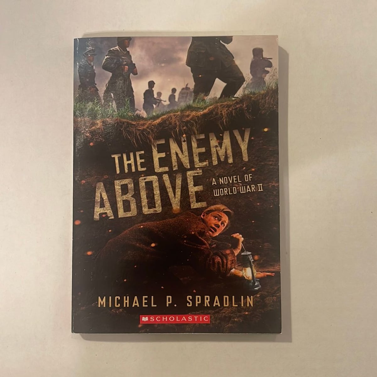 The enemy above by , Paperback | Pangobooks