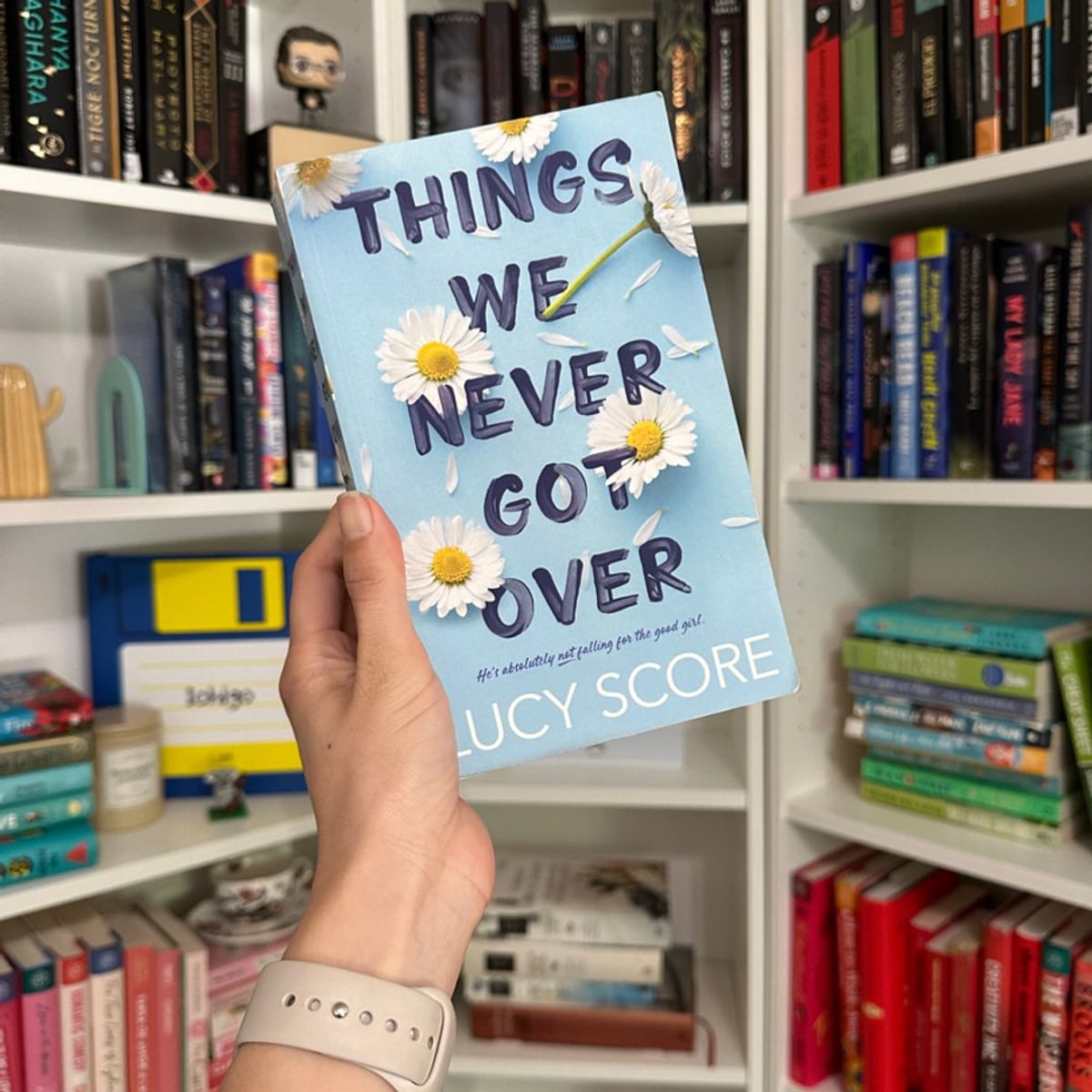 Things we never got over by Lucy Score, Paperback | Pangobooks