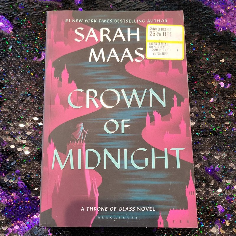 Crown of Midnight by Sarah J. Maas, Paperback | Pangobooks