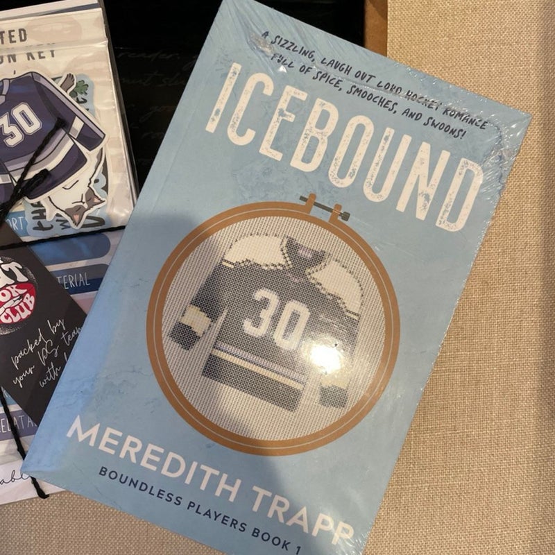 Probably Smut Icebound by Meredith Trapp, Paperback | Pangobooks