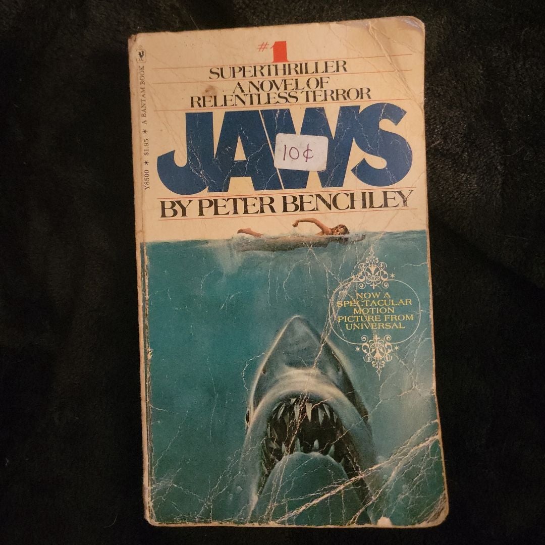 Jaws by Peter Benchley, Paperback | Pangobooks