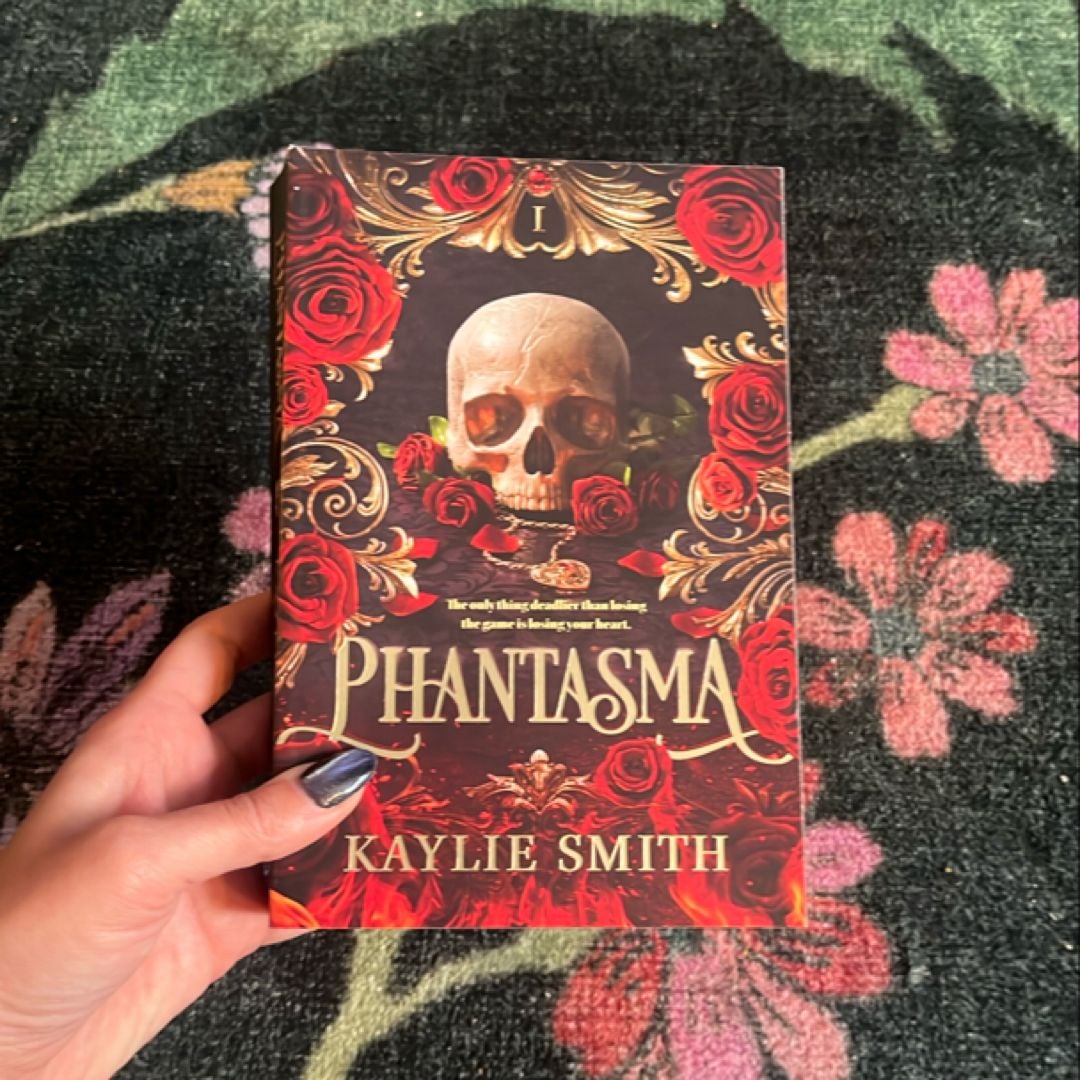 Phantasma by Kaylie Smith, Paperback | Pangobooks