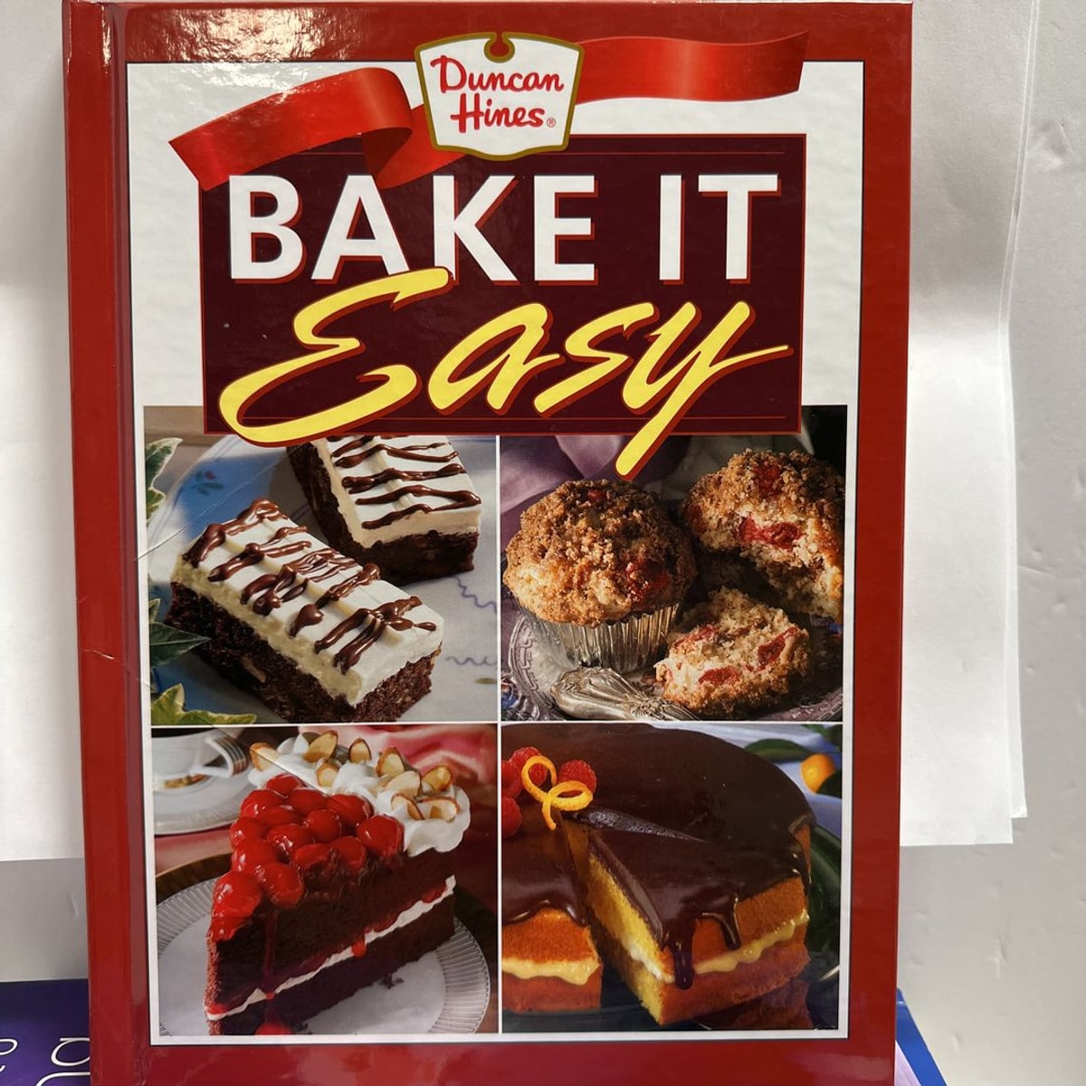 Duncan Hines Bake It Easy by