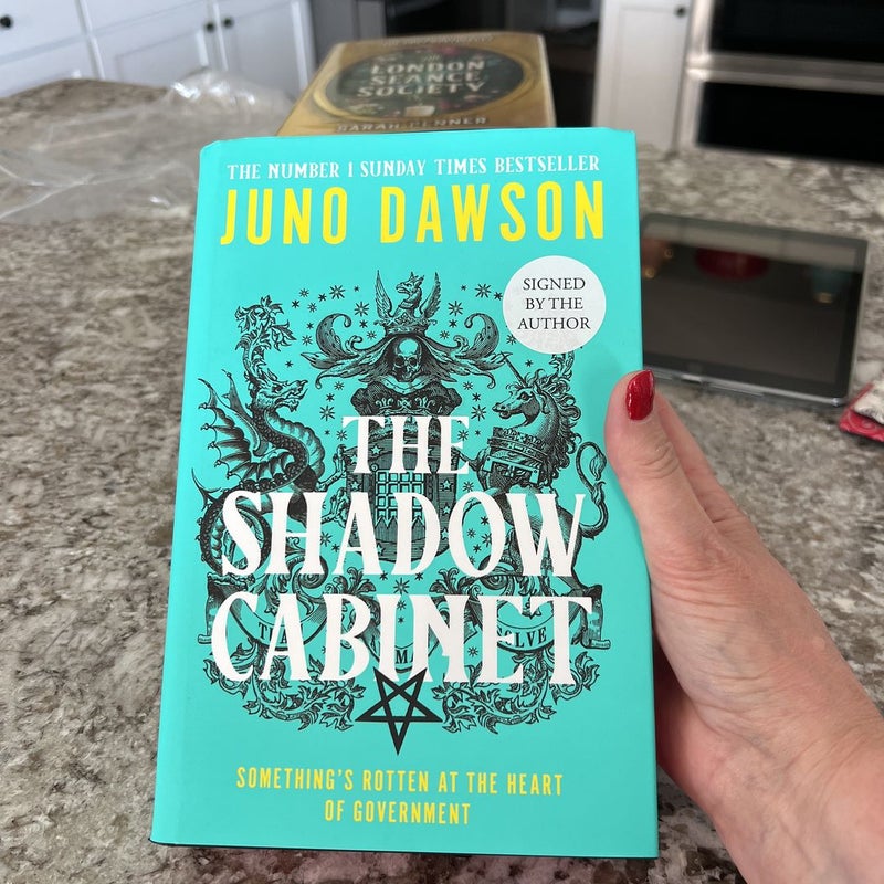 The Shadow Cabinet by Juno Dawson, Hardcover | Pangobooks