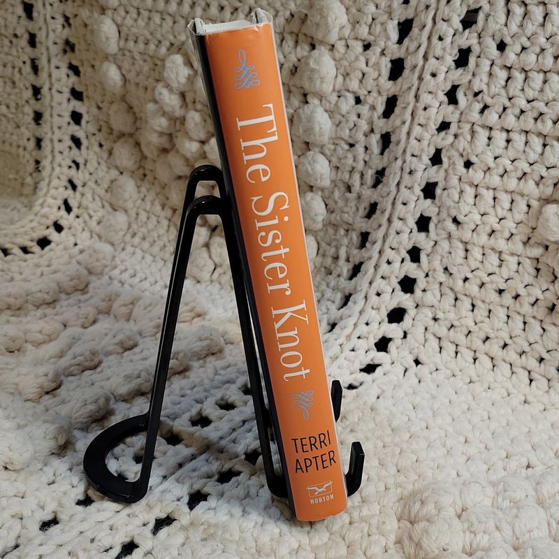 The Sister Knot by Terri Apter, Hardcover | Pangobooks