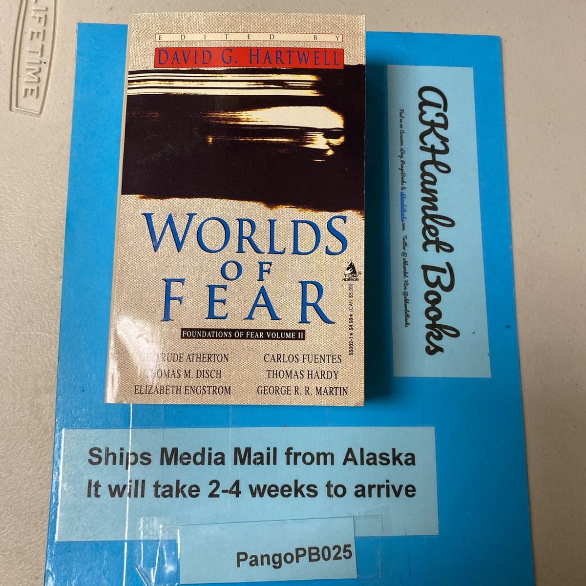 Worlds of Fear by David G. Hartwell, Carlos Fuentes, Thomas M. Disch ...