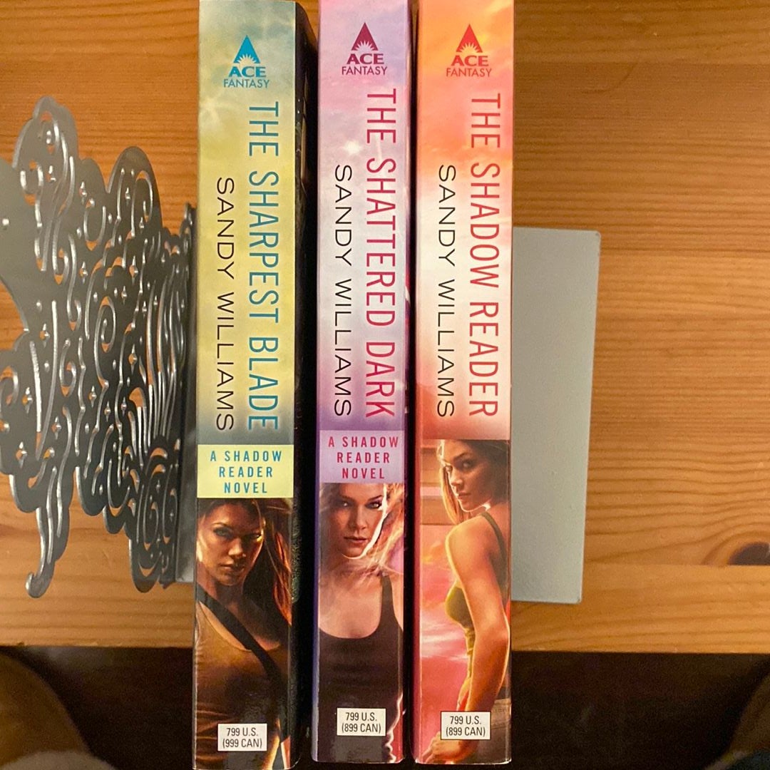 The Shadow Reader by Sandy Williams