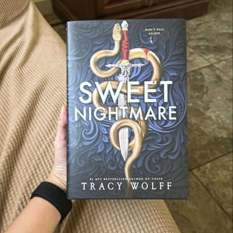Sweet Nightmare (Standard Edition) by Tracy Wolff