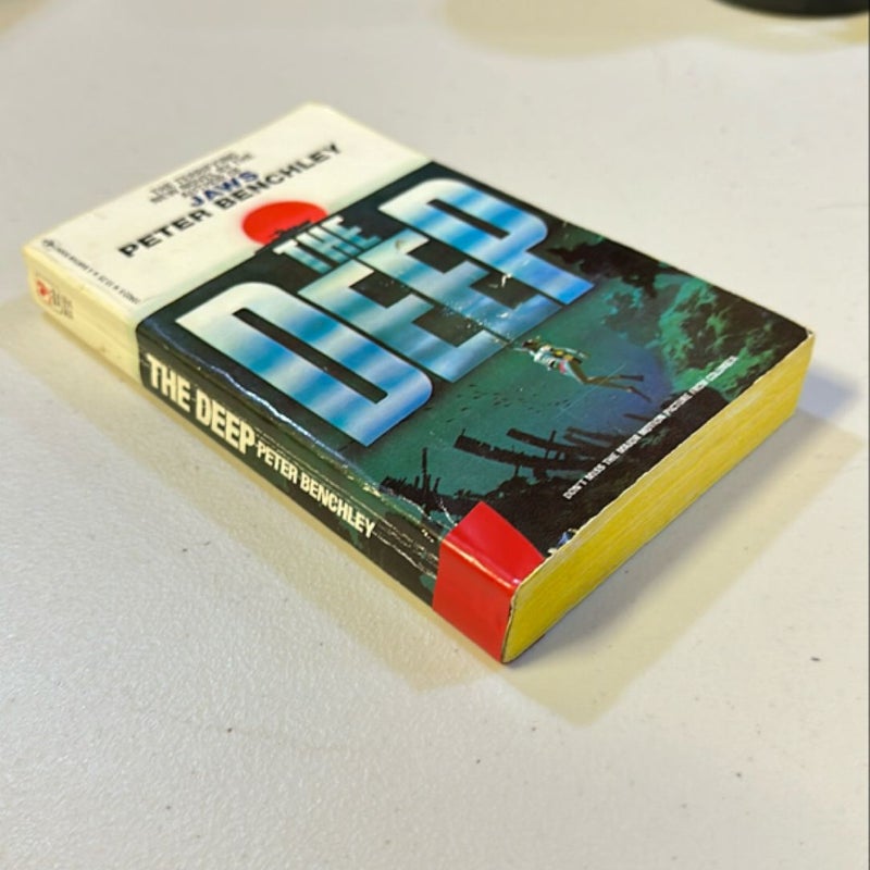 The Deep by Peter Benchley, Paperback | Pangobooks