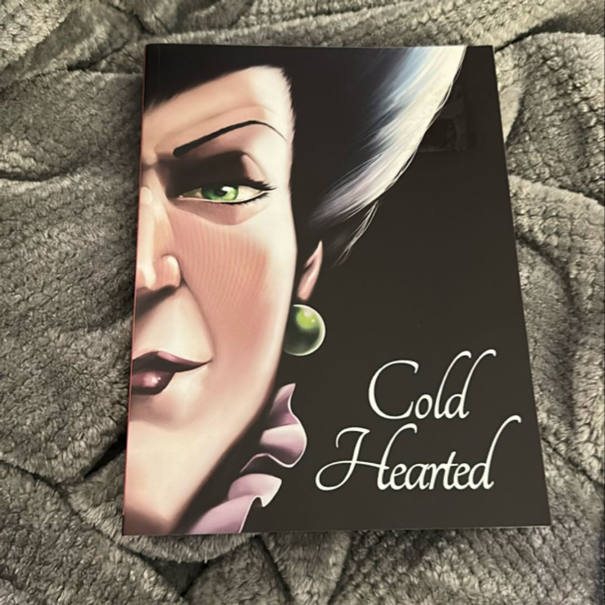 Cold Hearted (Villains, Book 8) by Serena Valentino