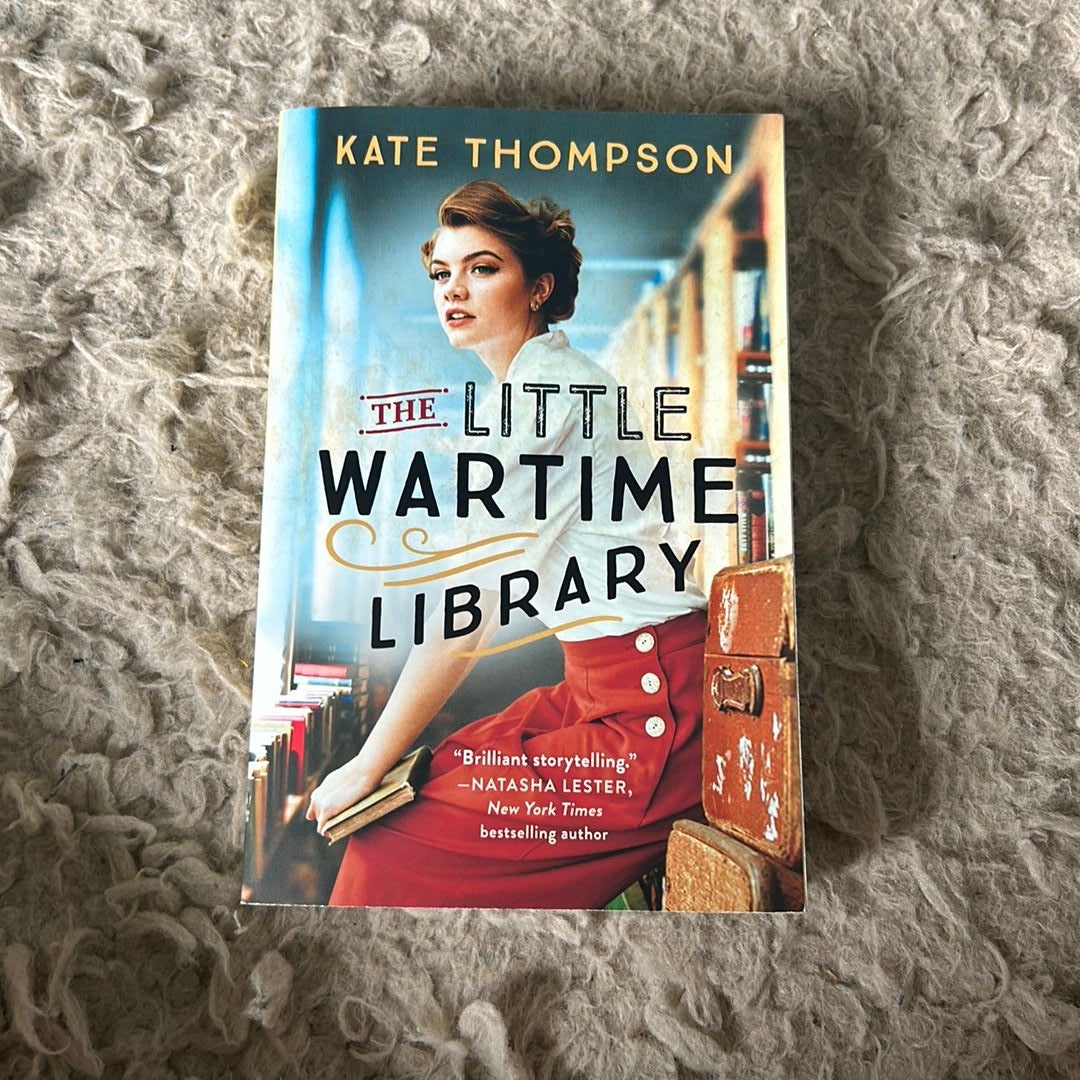 The Little Wartime Library by Kate Thompson, Paperback | Pangobooks