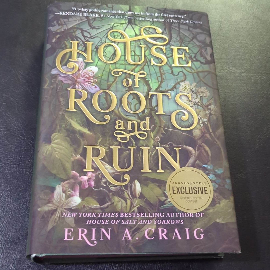 House of Roots and Ruin- Signed by Erin A Craig, Hardcover | Pangobooks