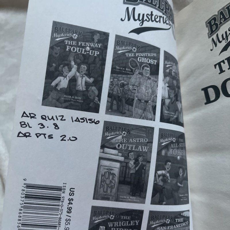 Ballpark Mysteries #3: the L. A. Dodger by David A. Kelly