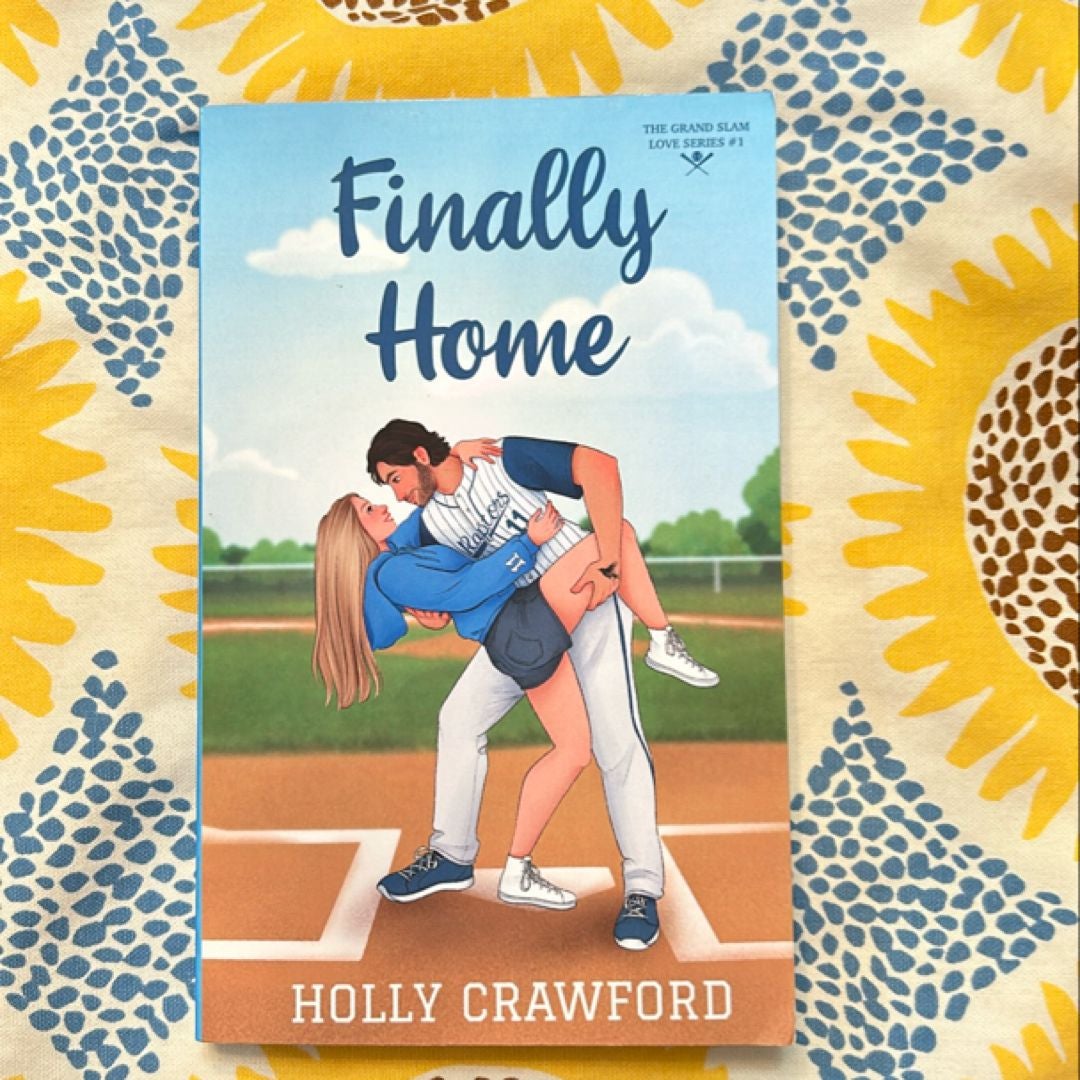 Finally Home by Holly Crawford, Paperback | Pangobooks