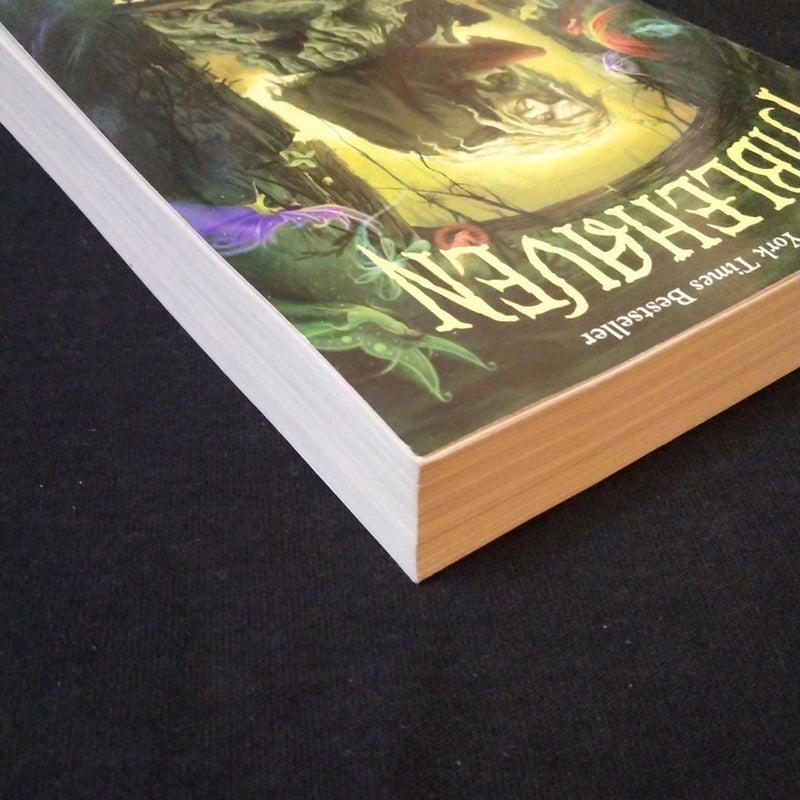 Fablehaven by Brandon Mull, Paperback | Pangobooks