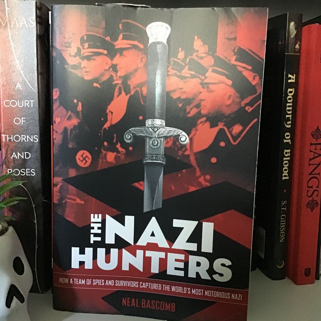 The Nazi Hunters by Neal Bascomb, Paperback | Pangobooks