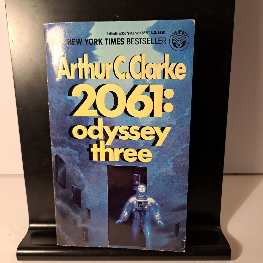 2061: Odyssey Three by Arthur C. Clarke, Paperback | Pangobooks
