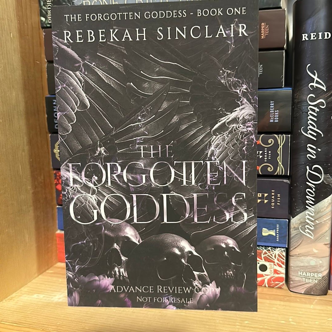 The Forgotten Goddess by Rebekah Sinclair, Paperback | Pangobooks