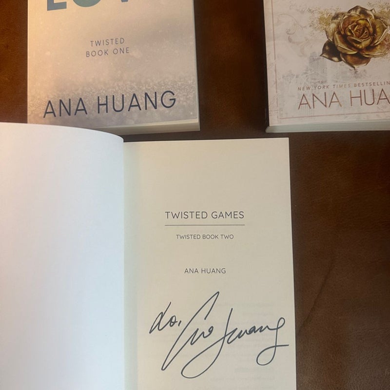 Signed Ana Huang set king of greed twisted love twisted games by Ana Huang , Paperback | Pangobooks