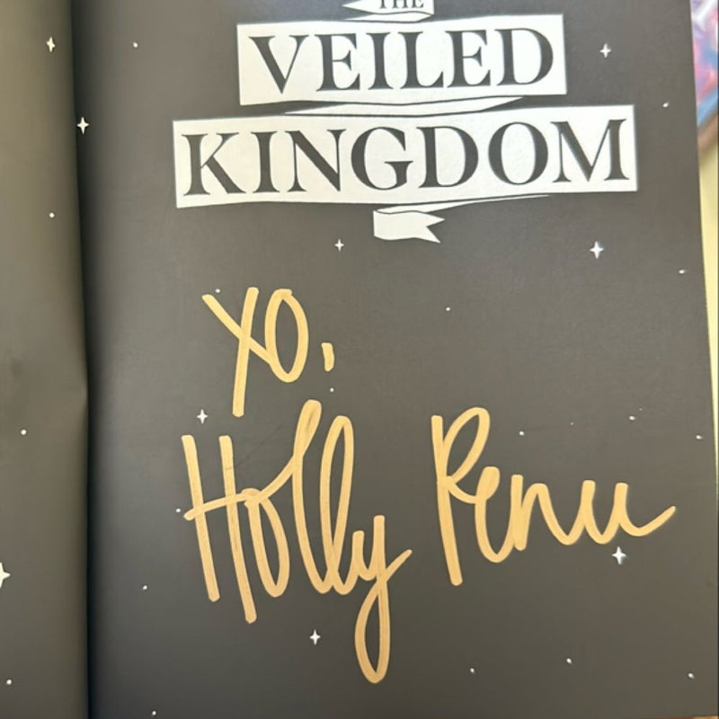 The Veiled Kingdom by Holly Renee | Pangobooks