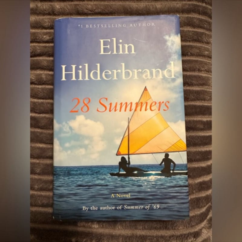 28 Summers by Elin Hilderbrand, Hardcover | Pangobooks