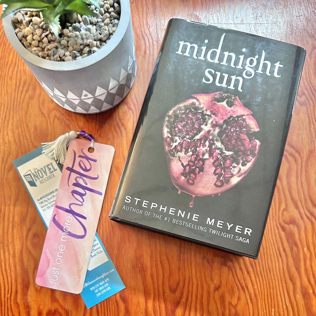 Midnight Sun by Stephenie Meyer, Hardcover | Pangobooks